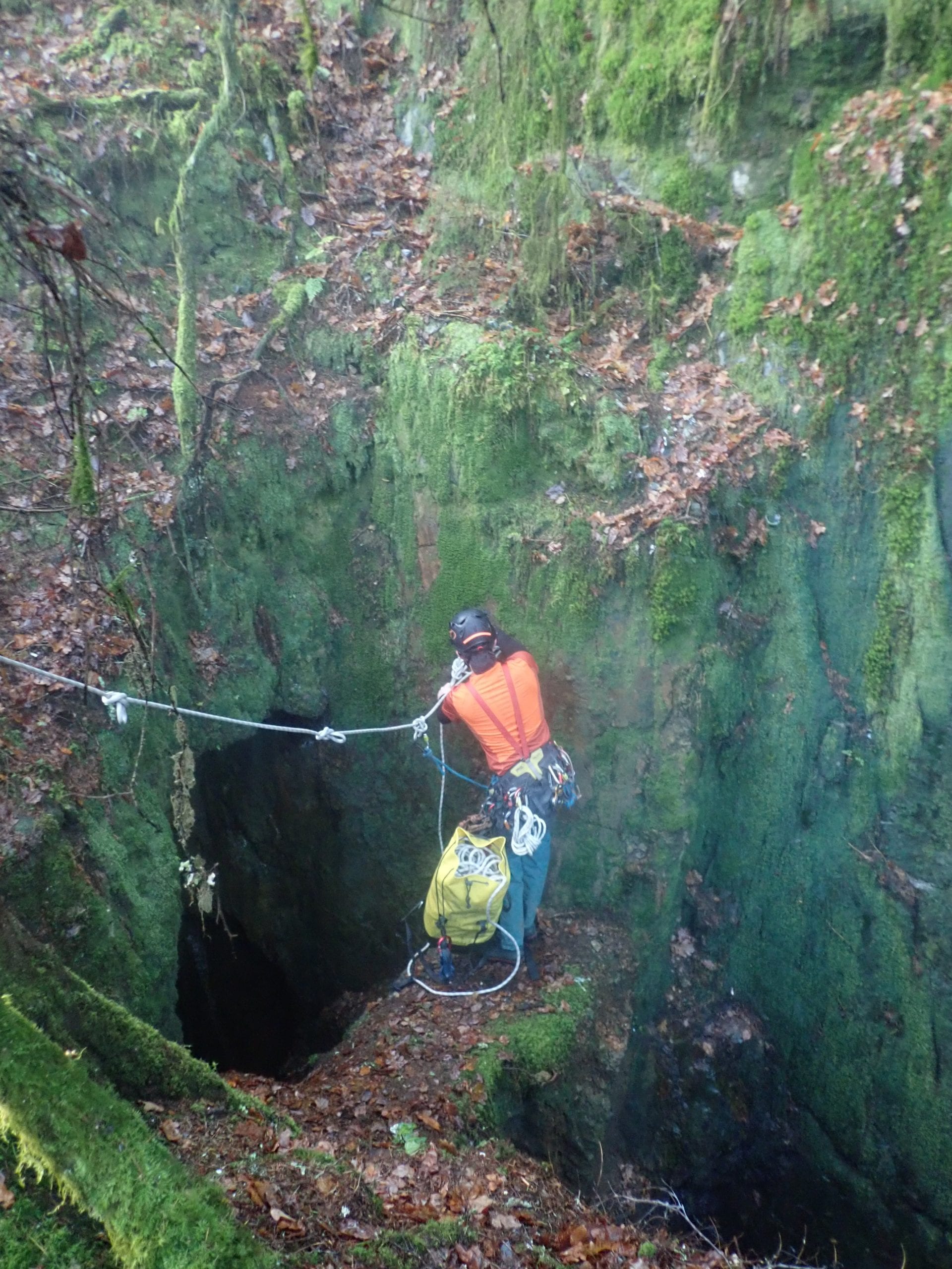 Vertical Mine Leader